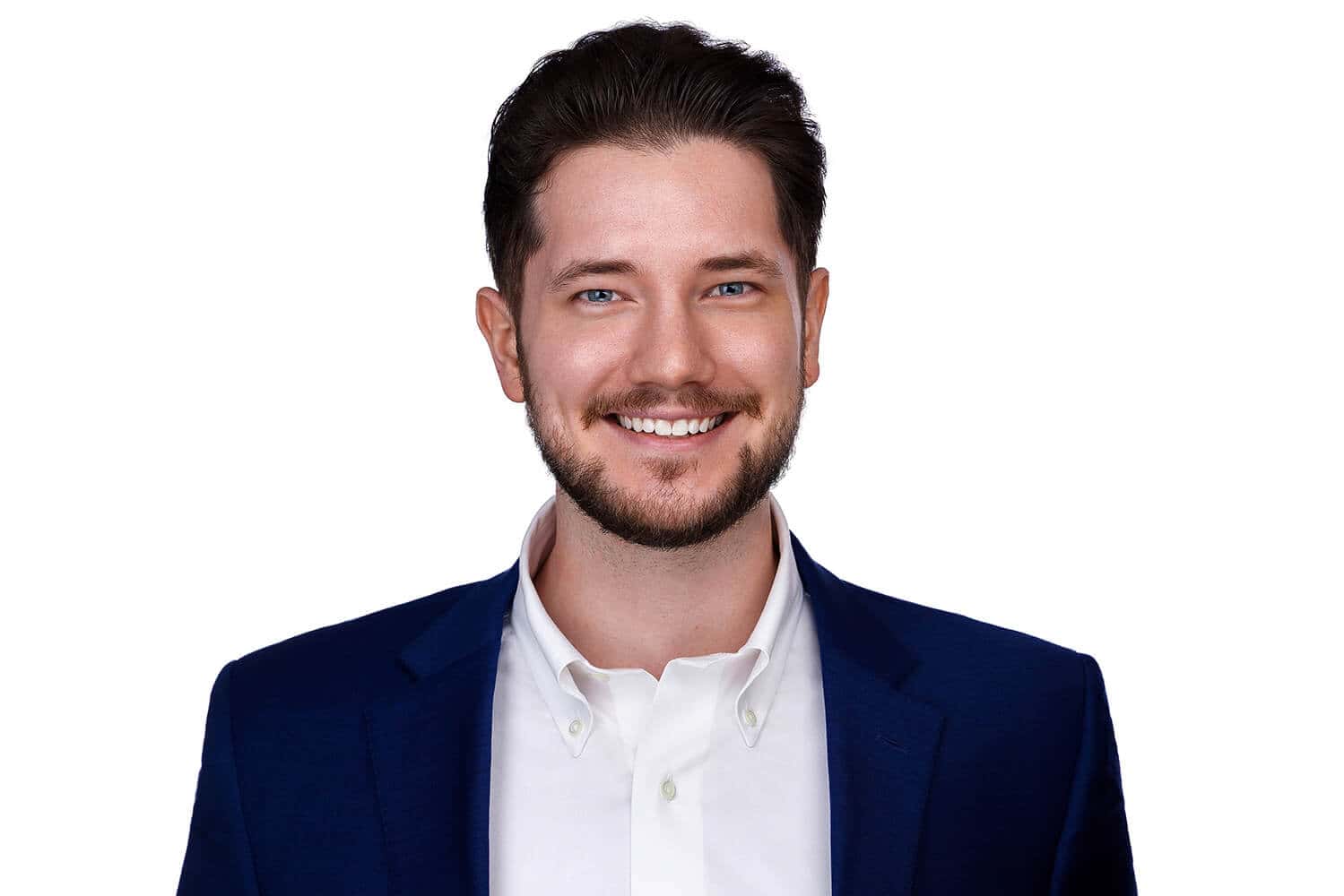 Caleb Mayer | Earth Finance